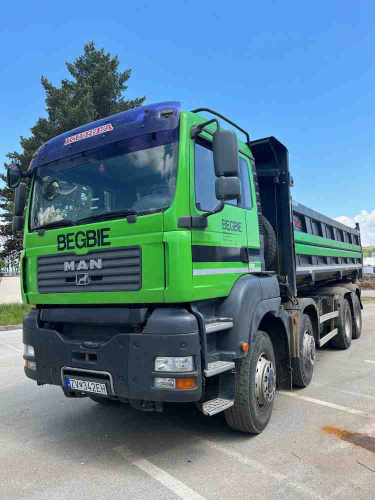 Begbie - Prenájom špeciálneho nákladného vozidla MAN 8x6 S3